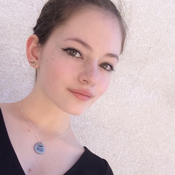 マッケンジー・フォイの年齢身長出演作プロフィール＆かわいい画像彼氏についてのまとめ | Memory Lane